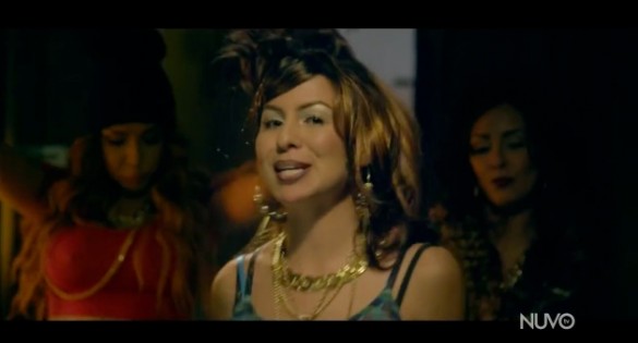 Anjelah Johnson as Bon Qui Qui with Tammy in “No Boyfren” music video ...