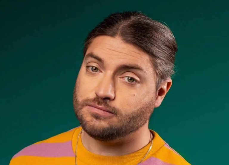 Liam Withnail: “Chronic Boom” at Edinburgh Fringe 2023 – The Comic's Comic